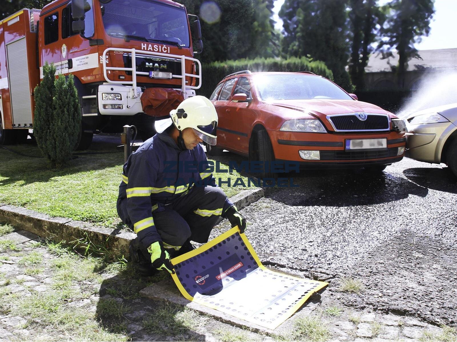 Eccotarp FDC 01: Schutz vor Verschmutzung im Kanal, 197,59
