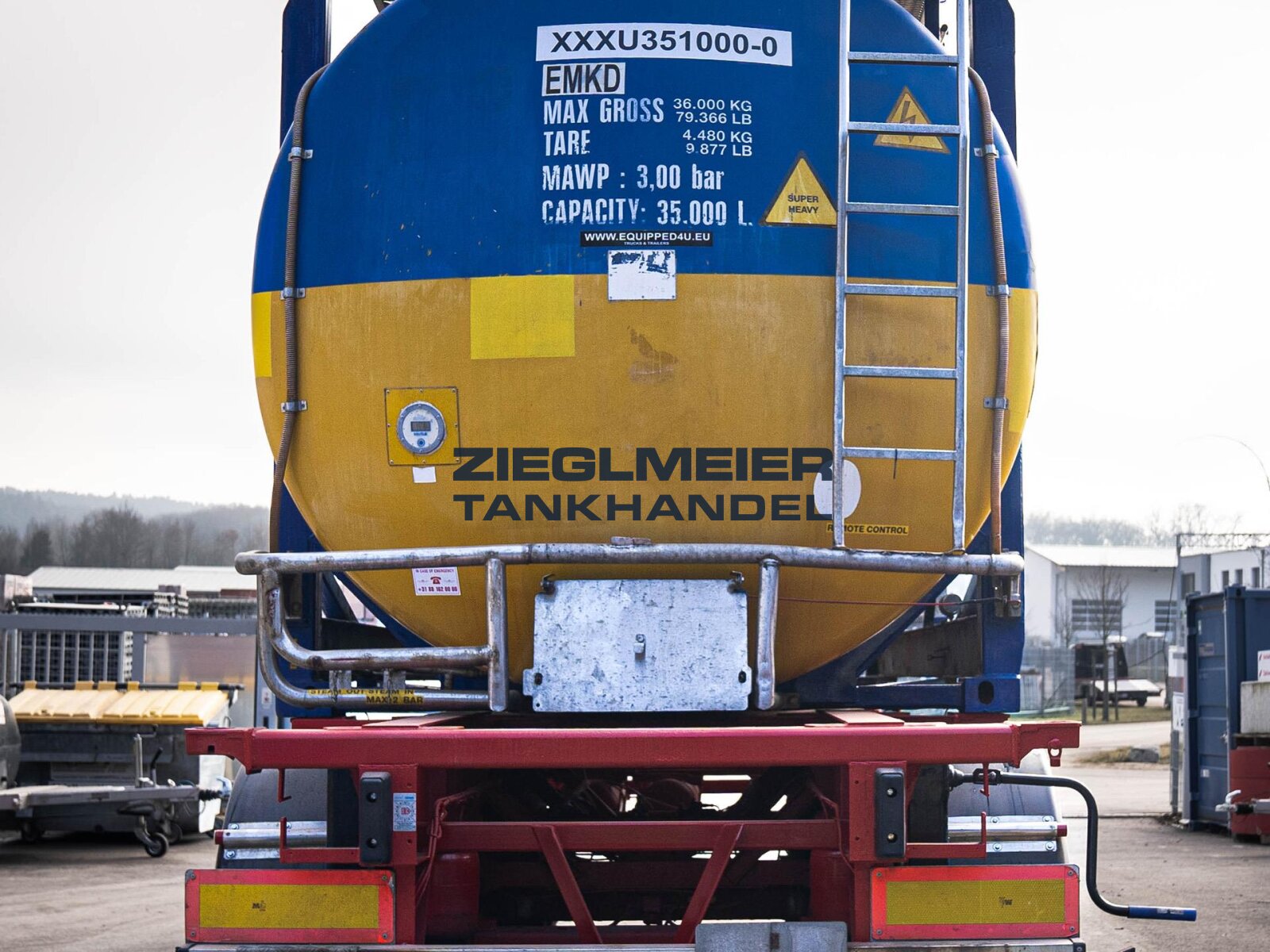Mobile Gefahrstofflagerung: 35.000 Liter Tankcontainer zur Miete